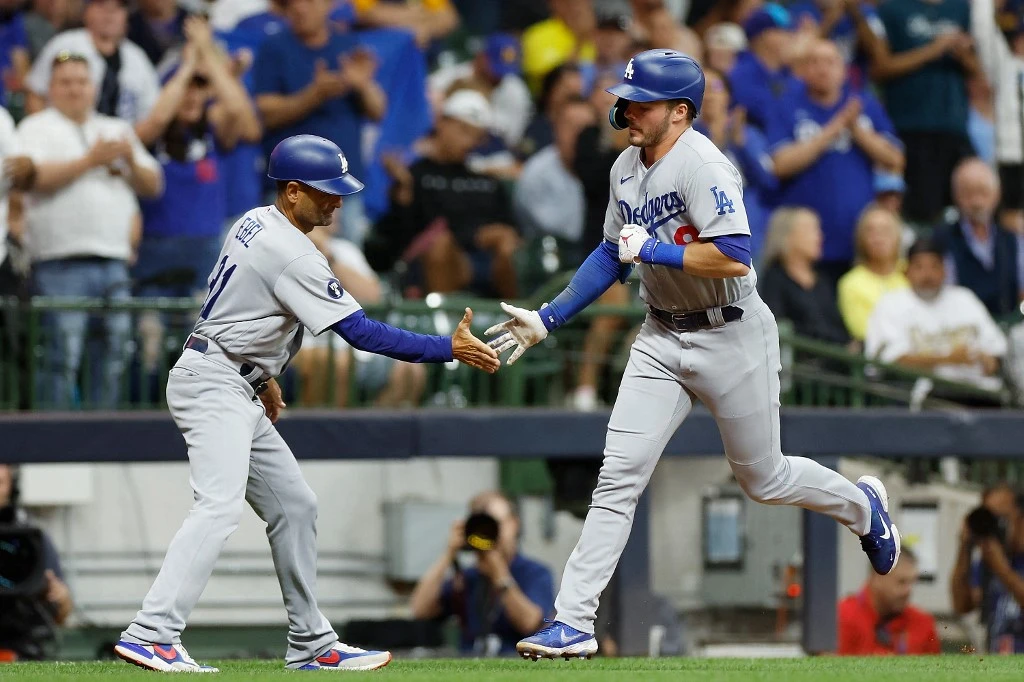 MLB Preview: Dodgers vs Brewers Game Betting | Point Spreads