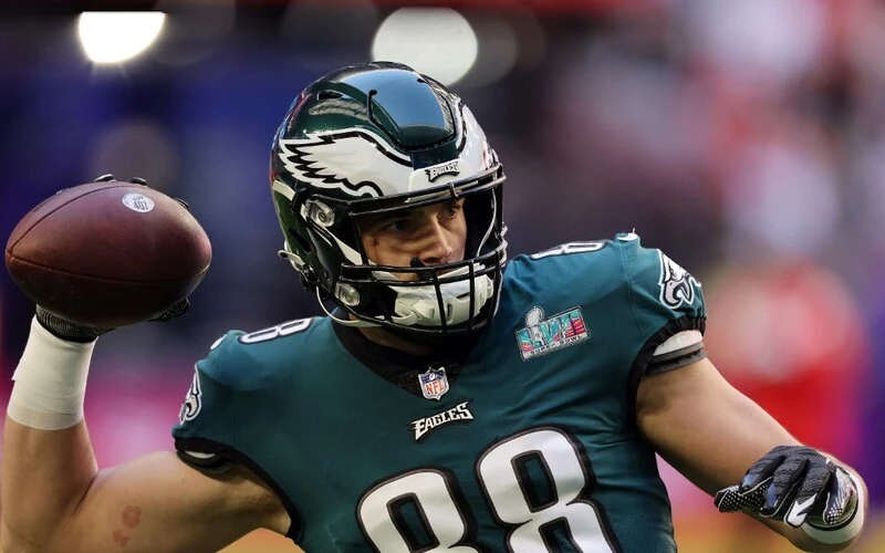 Dallas Goedert Career Stats: Analyzing the Impressive Numbers