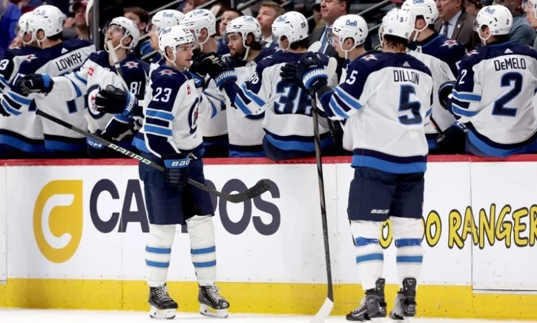 Kraken vs Jets Betting: Last Home Game Showdown